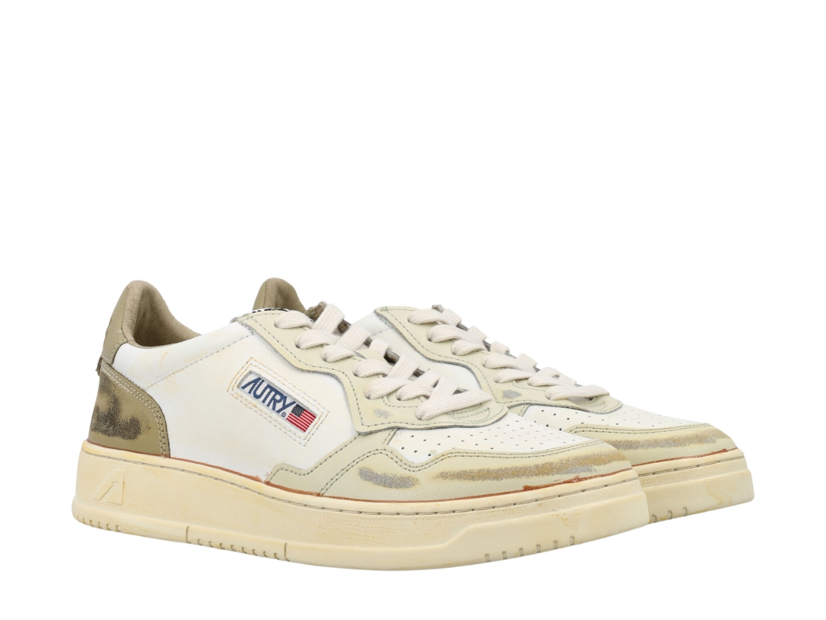 Autry Super Vintage Medalist Low Sneaker White Beige Khaki