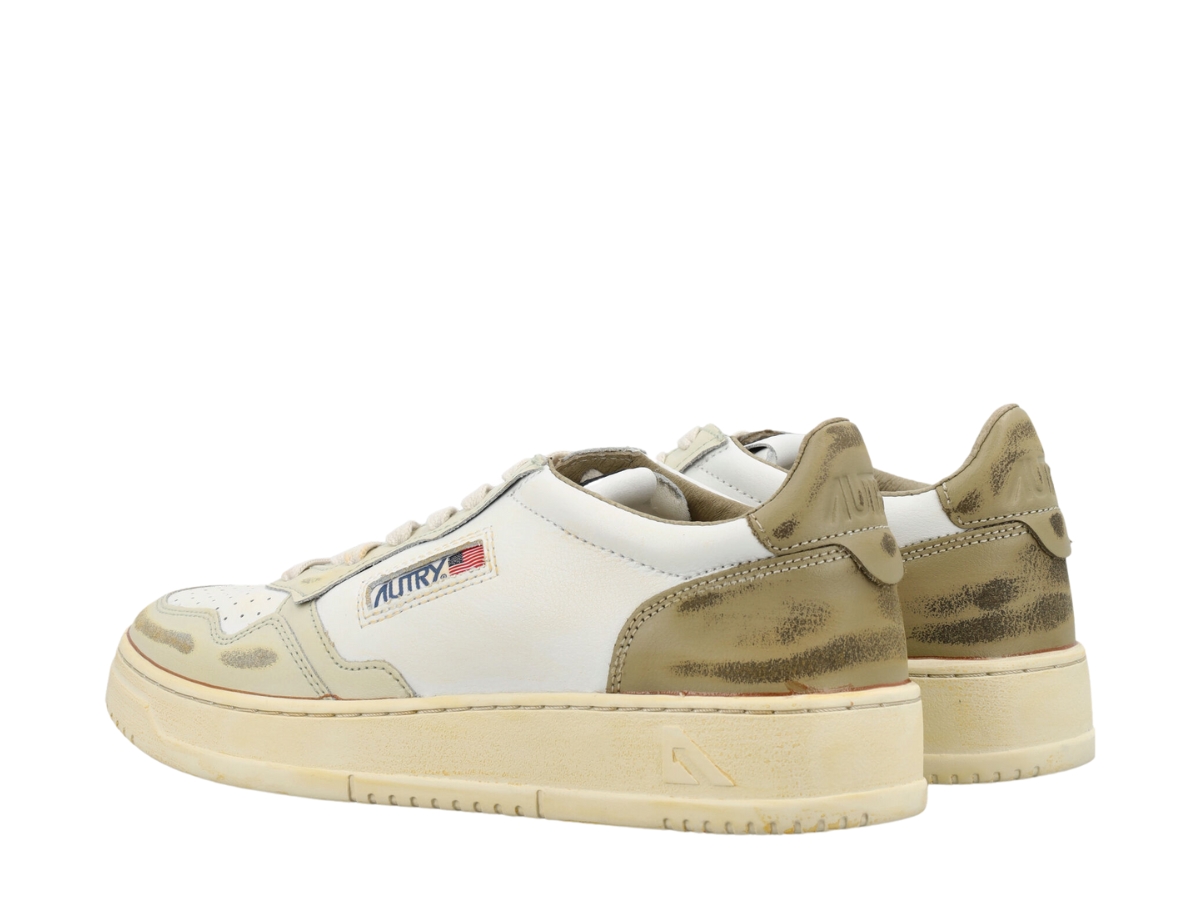 Autry Super Vintage Medalist Low Sneaker White Beige Khaki