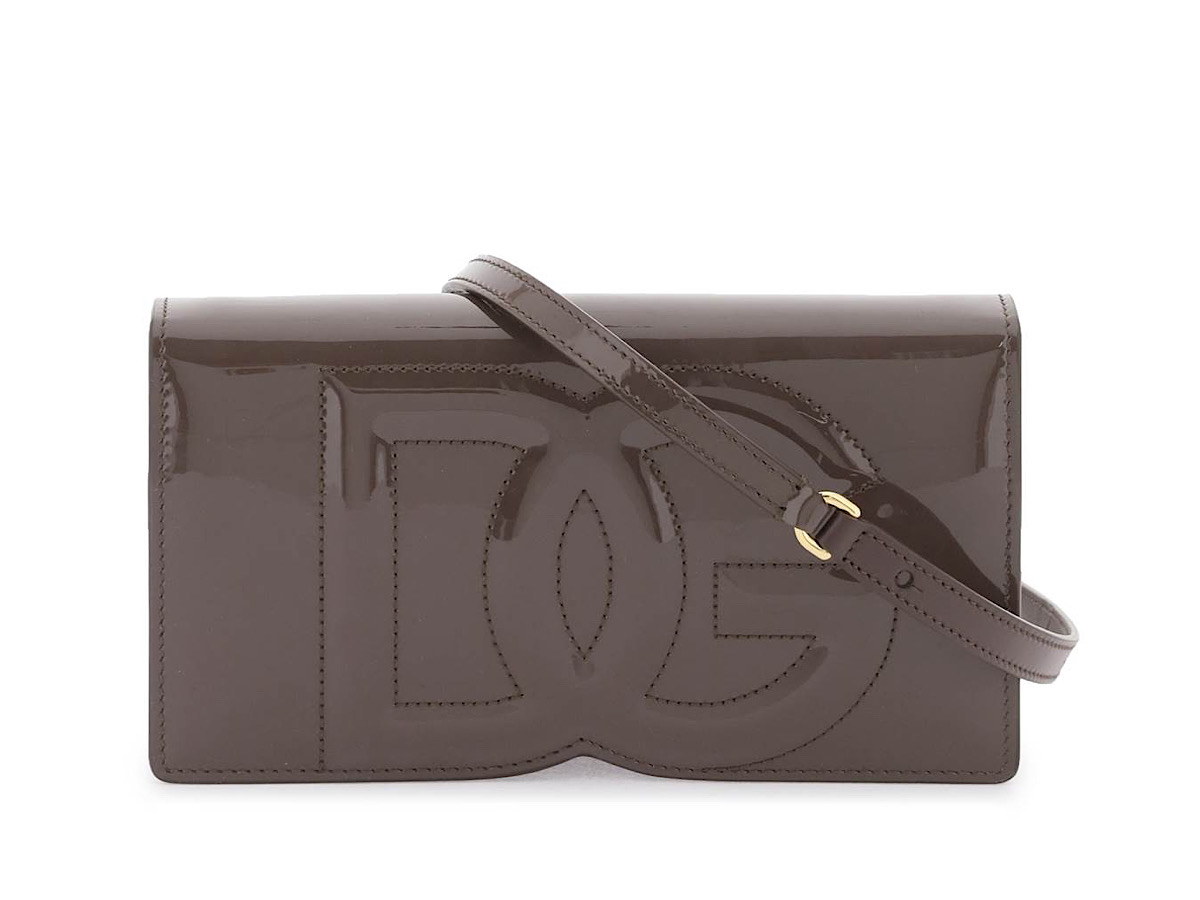 SASOM | กระเป๋า Dolce Gabbana Mini Dg Logo Bag In Patent Leatherbrown ...