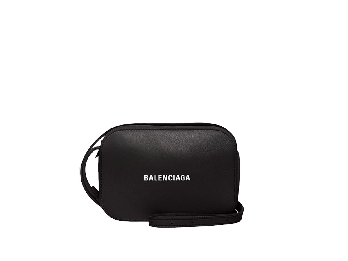 Balenciaga Everyday Small Camera Bag Shop Authentic at SASOM