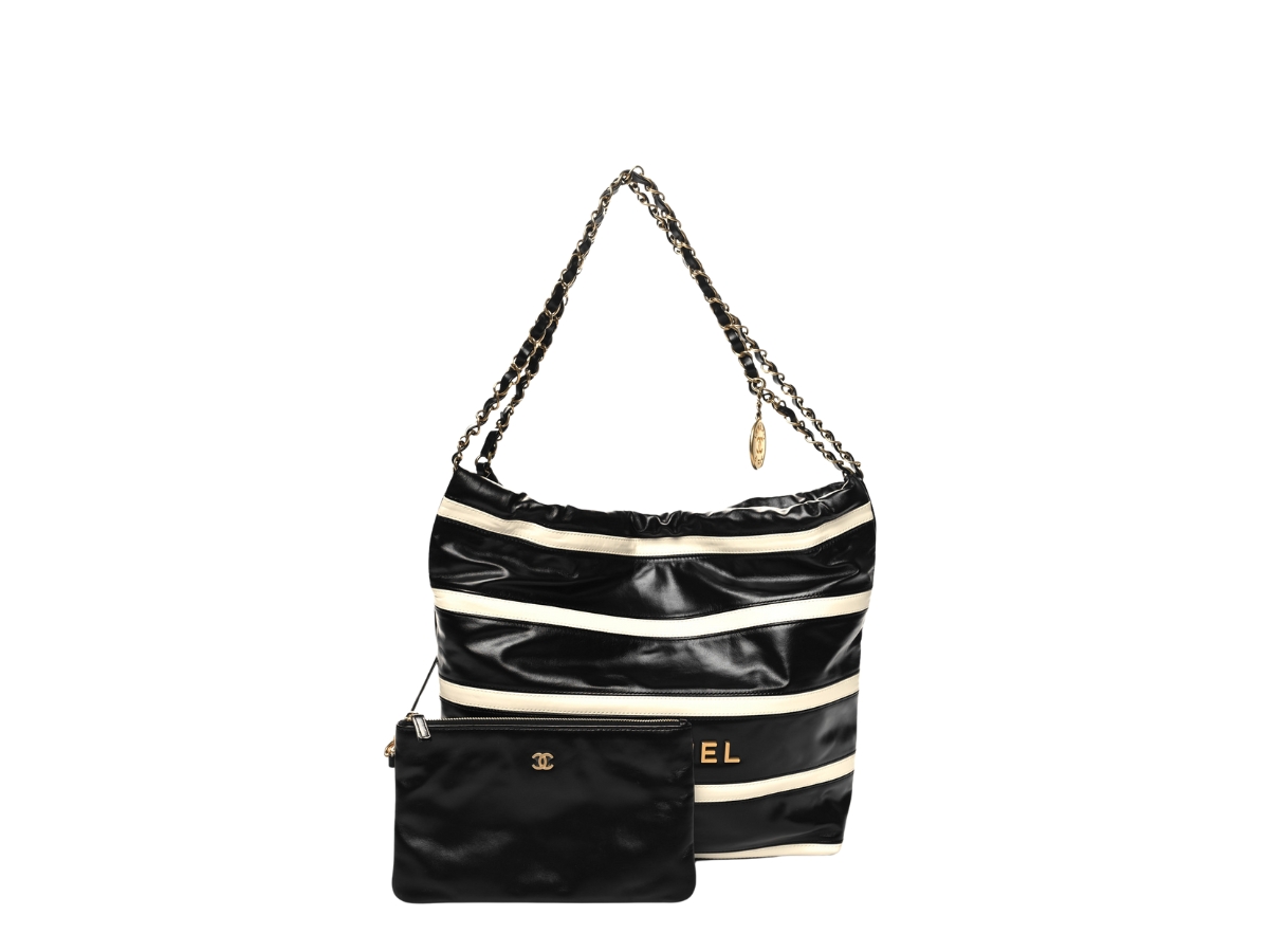 Chanel 22 Small Handbag In Shiny Calfskin With Gold-Tone Metal Black White
