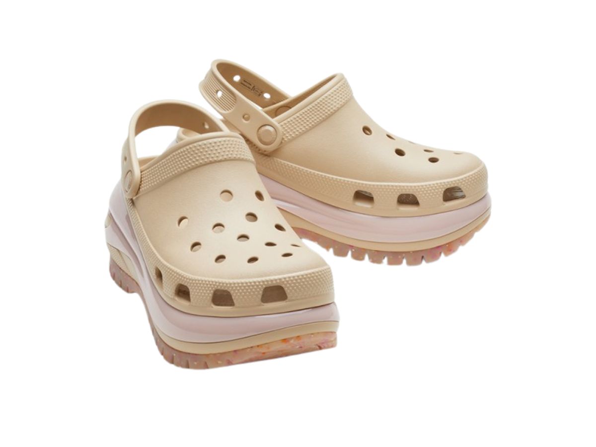 Crocs Classic Mega Crush Clog Strawberry Shortcake