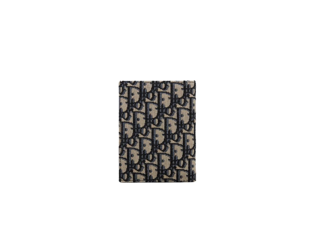 SASOM | กระเป๋า Dior Passport Cover In Beige And Black Dior Oblique ...
