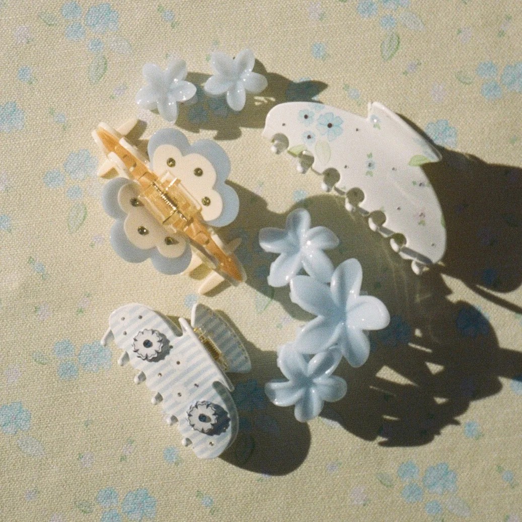 Buy EMI JAY Miss Super Bloom Clip in JELLY CLOUD | SASOM