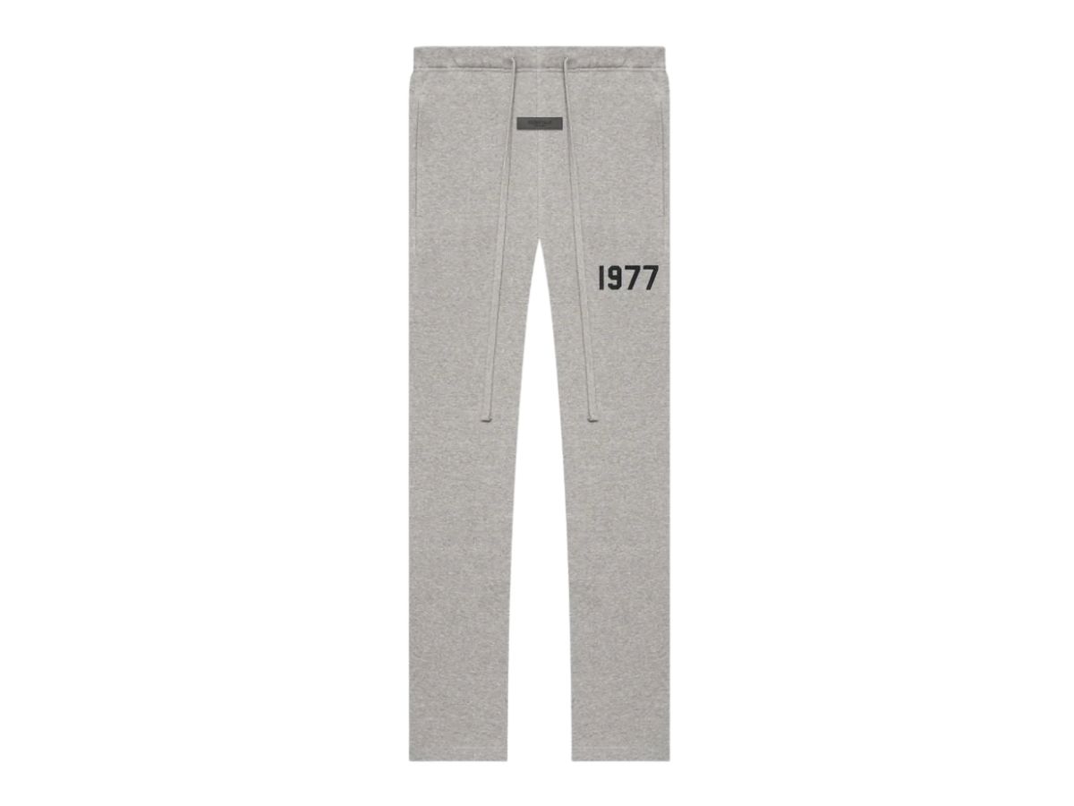 SASOM | เสื้อผ้า Fear of God Essentials Relaxed Sweatpants Dark Oatmeal ...