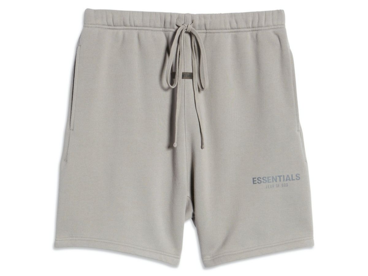 FEAR OF GOD ESSENTIALS Sweatshort Cement (SS21) | ของแท้