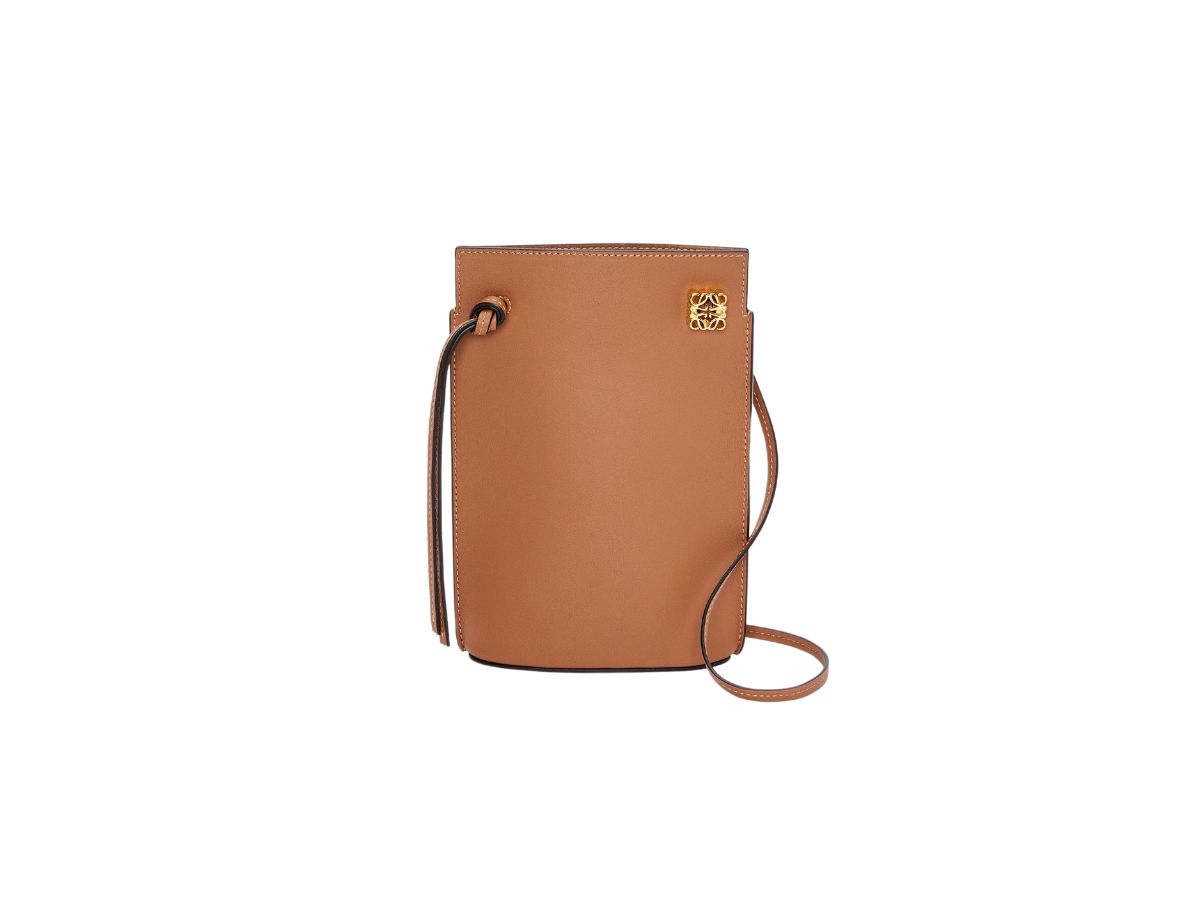 SASOM | bags Loewe Dice Pocket In Classic Calfskin With Embossed Loewe ...