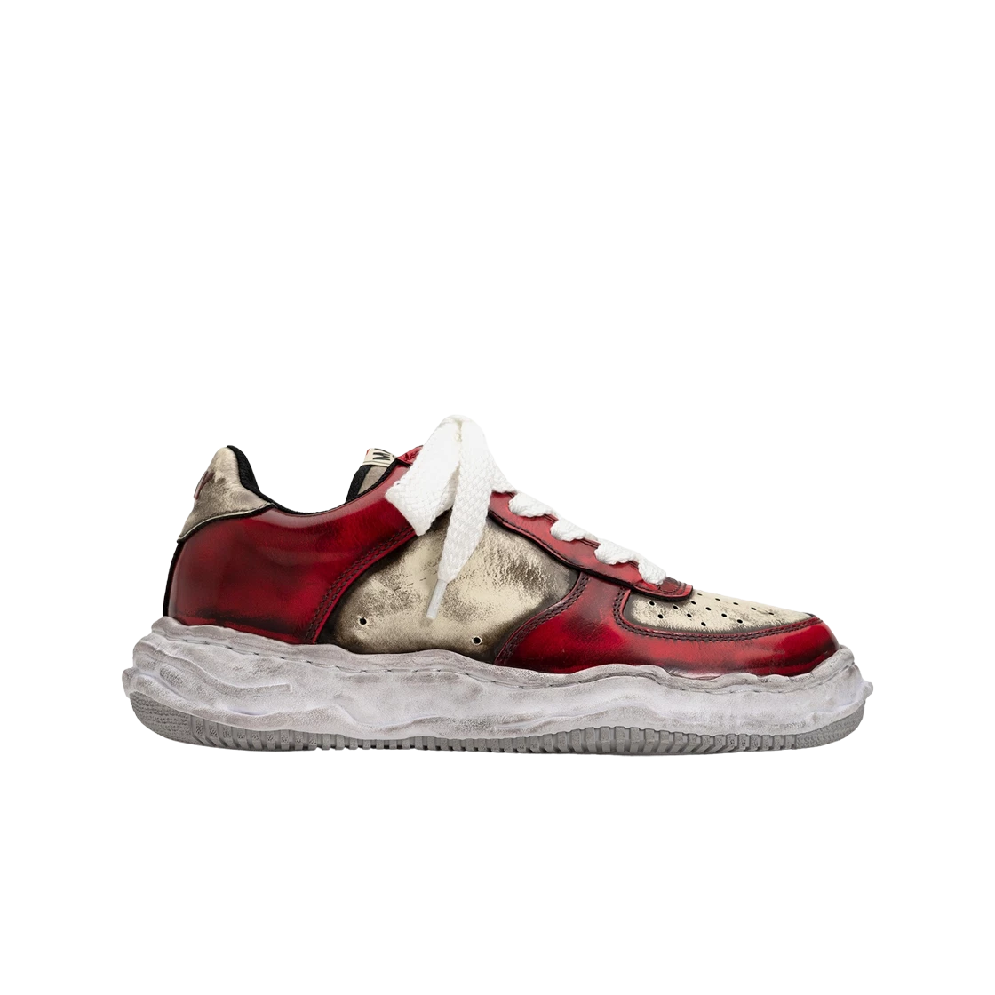 Maison Mihara Yasuhiro Wayne OG Sole Brushed Patent Low-top Sneakers Red