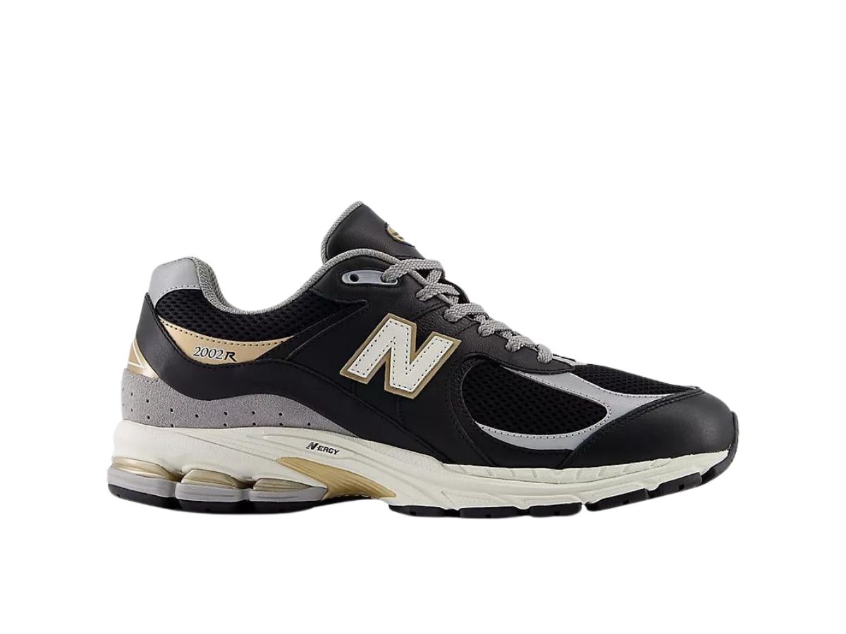Buy & Sell New Balance 2002R Black | 100% Authentic