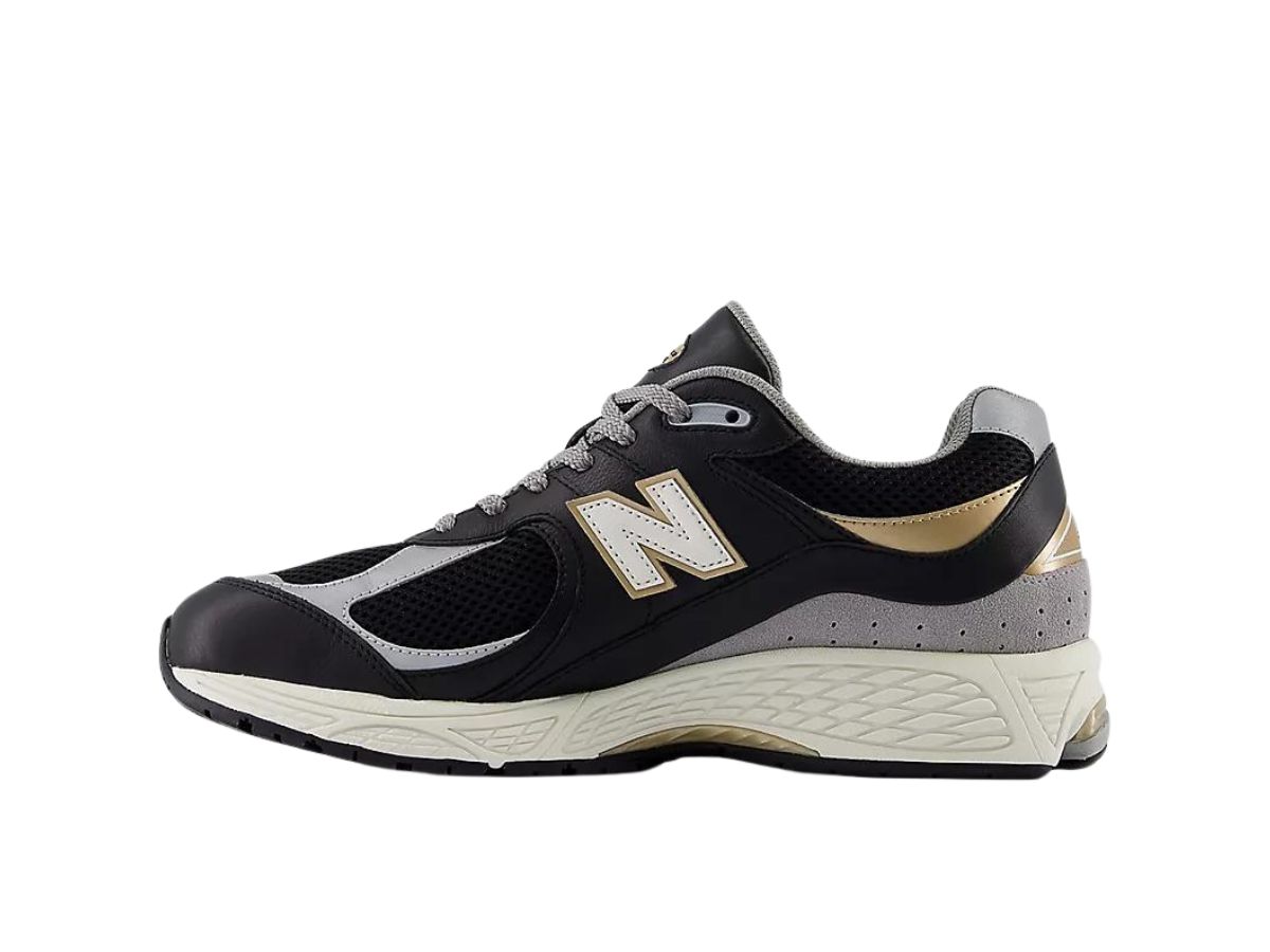 Buy & Sell New Balance 2002R Black | 100% Authentic