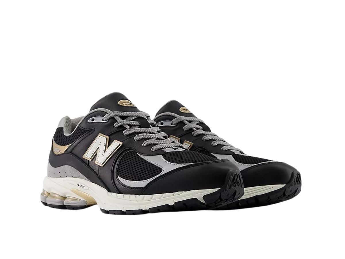 Buy & Sell New Balance 2002R Black | 100% Authentic