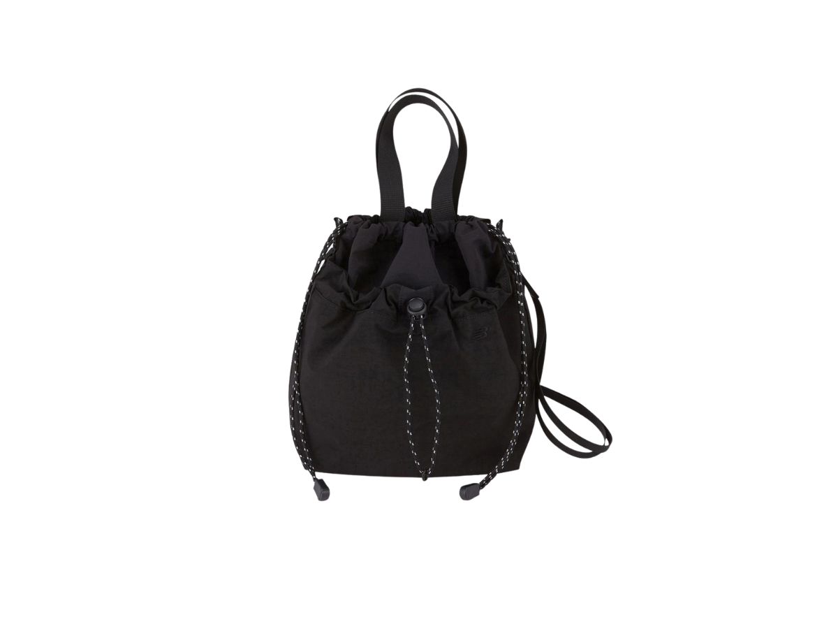 New Balance String Crossbody Bag In Nylon Black | ของแท้