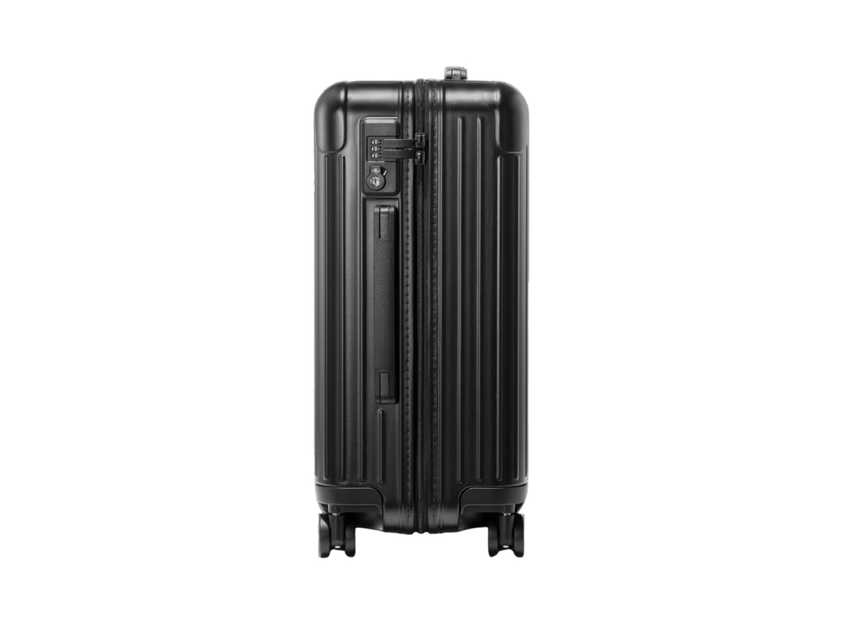 ช้อป Rimowa Cabin Carry On Matte Blackของแท้ที่ SASOM