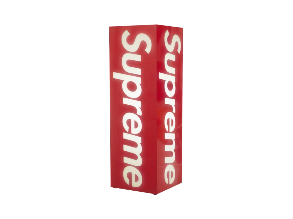 ช้อป Supreme Box Logo Lamp Redของแท้ที่ SASOM