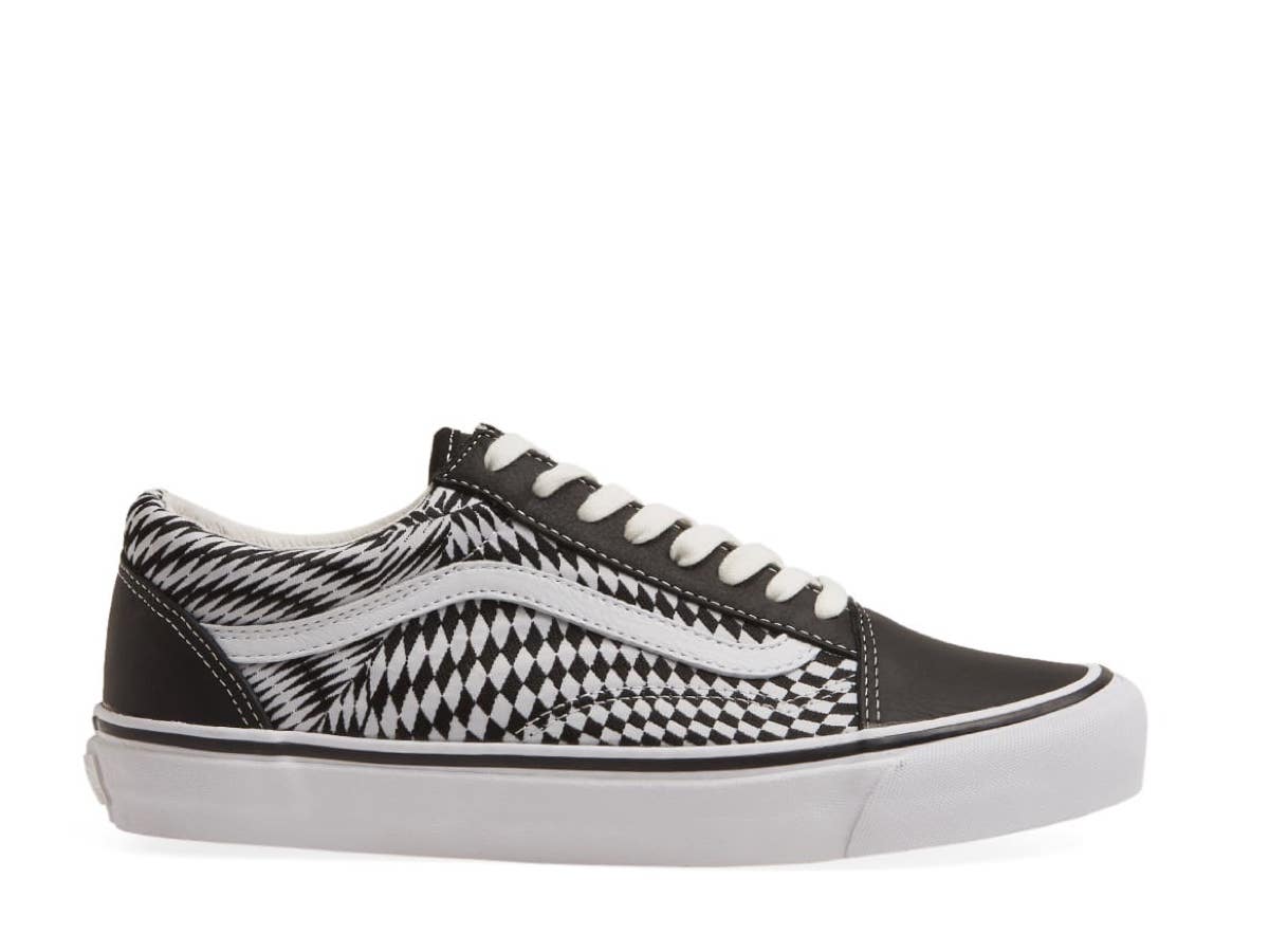 สนีกเกอร์ Vans X End. Og Old Skool Lx Vertigo | SASOM